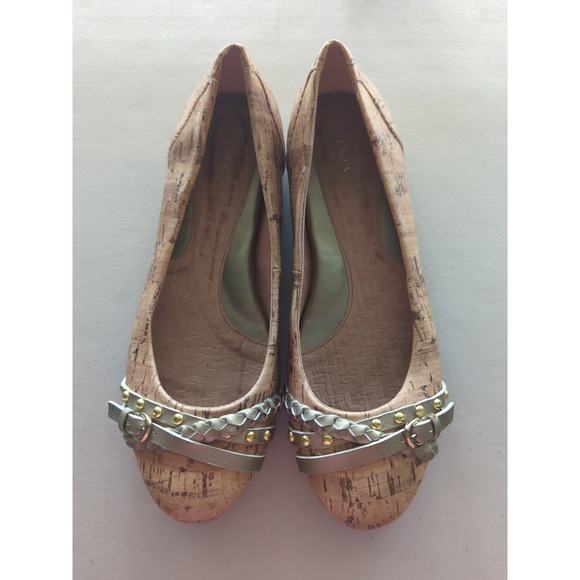 boc | Shoes | S2 Boc Womens Ballet Flats Cork Metallic Strappy Buckles ...